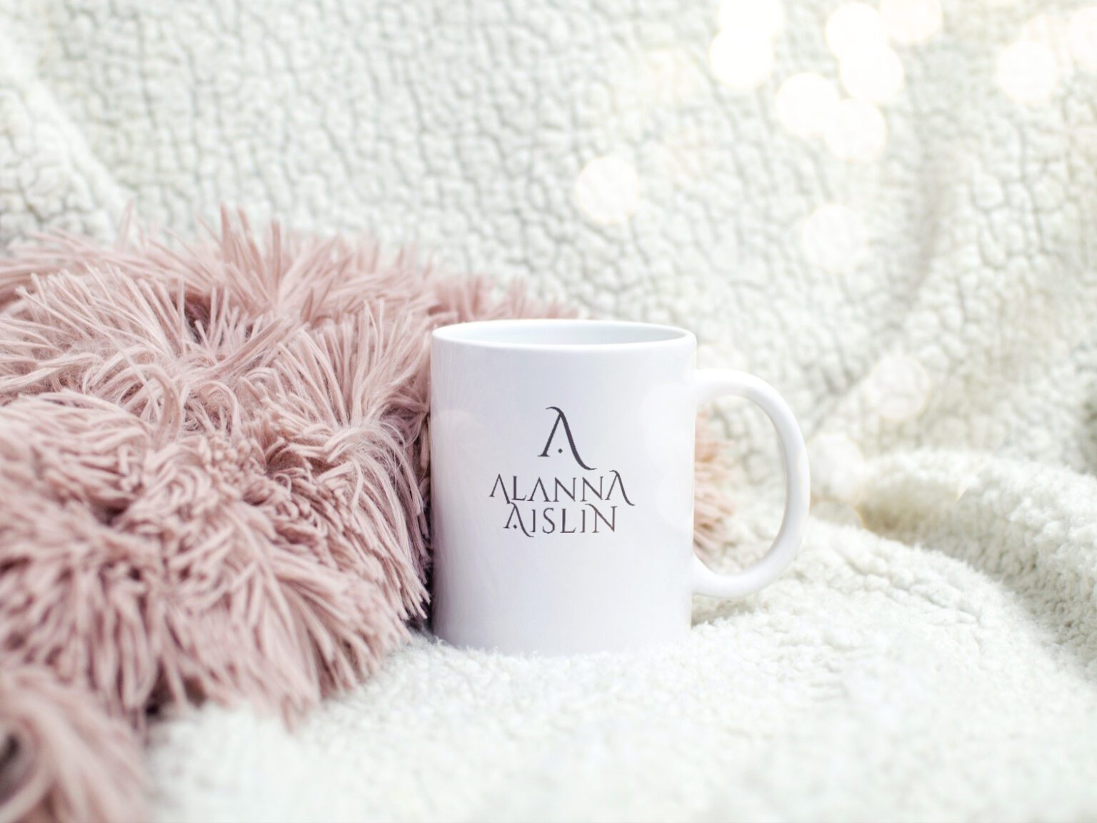 Logo: Author Alanna Aislin - Fat Cat Design